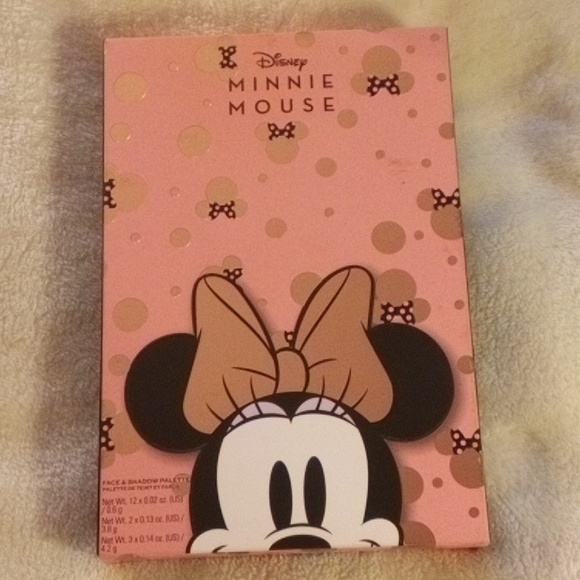 Disney | Makeup | Disneys Minnie Mouse Face Shadow Palette | Poshmark